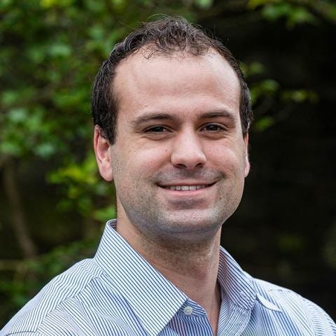 Zach Moser – Medium