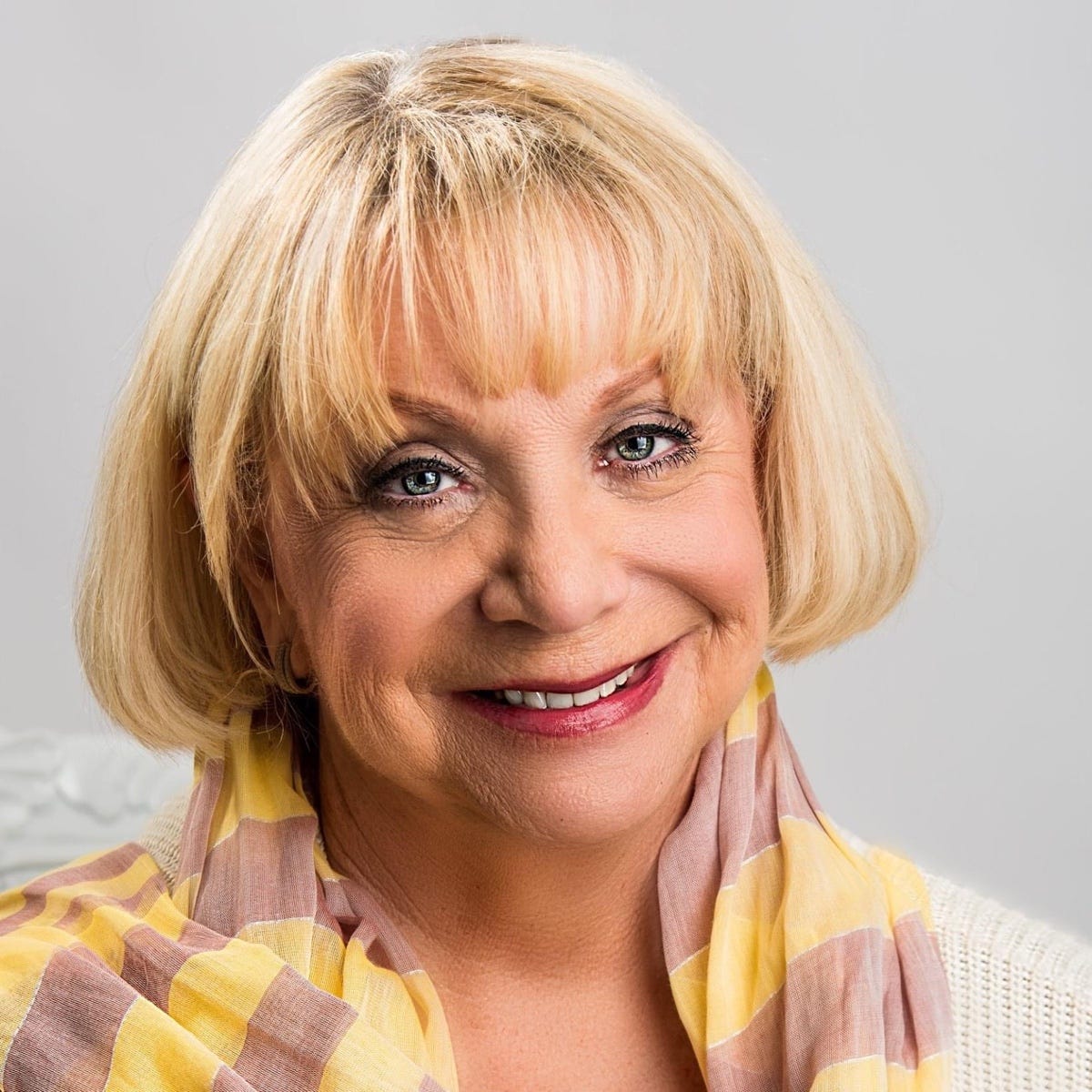 Ruth Medlin – Medium