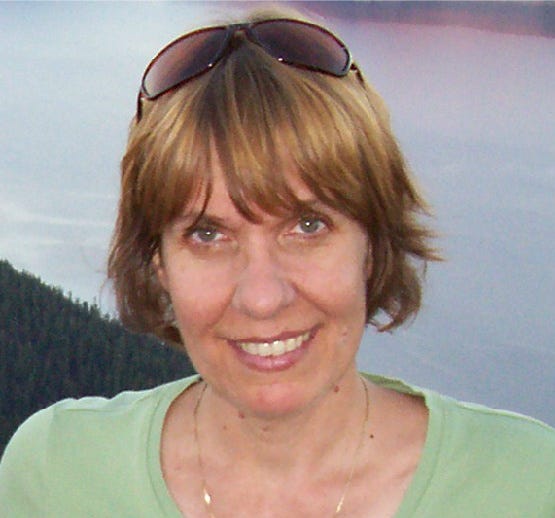 Laura Hile – Medium
