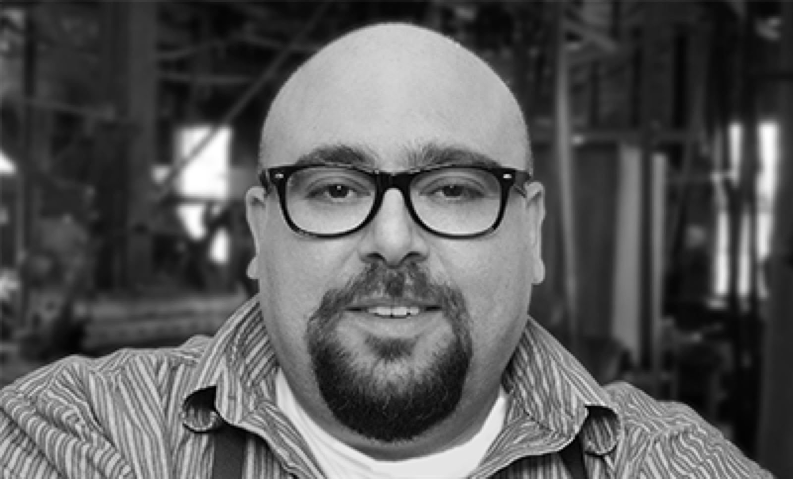 Scott Russell – Medium