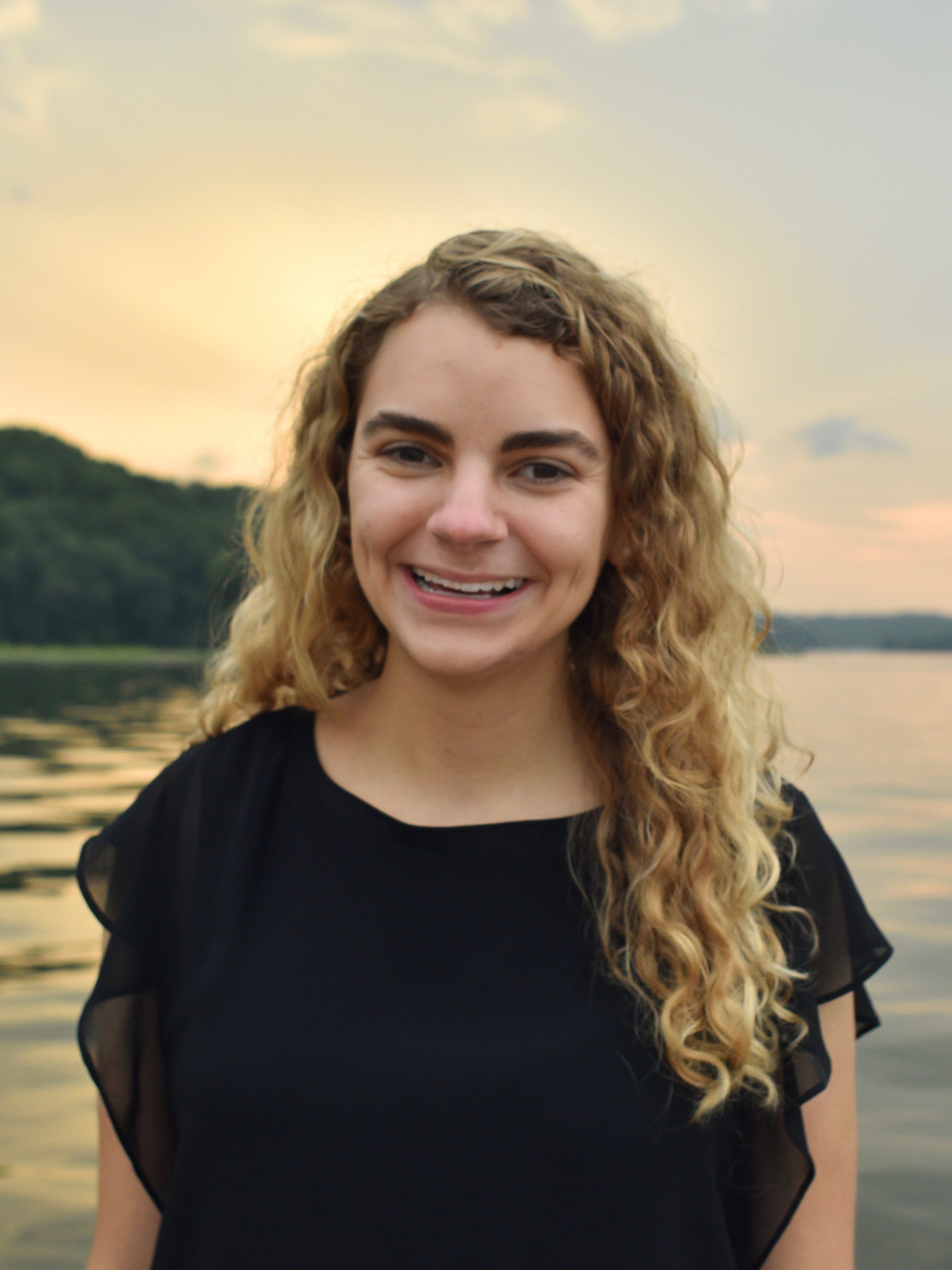 Clara Cecil – Medium