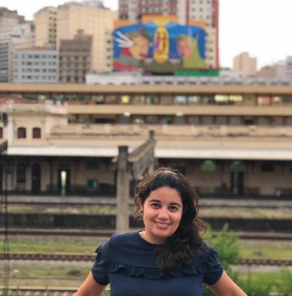 Rafaela Freitas – Medium