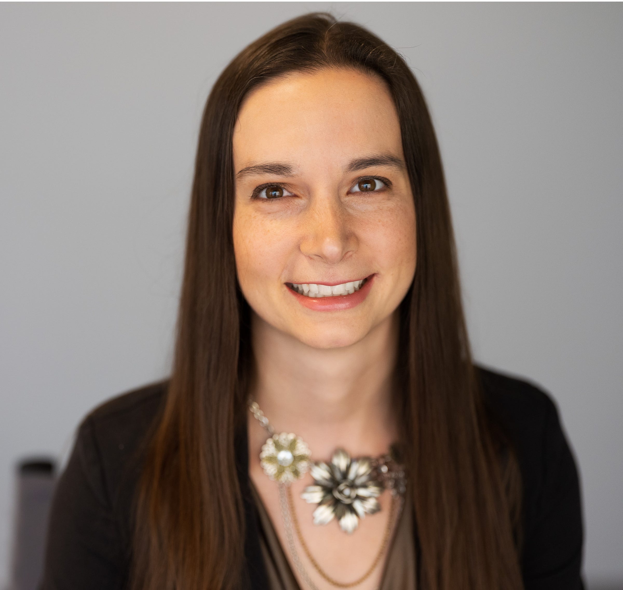 Stephanie Domas – Medium