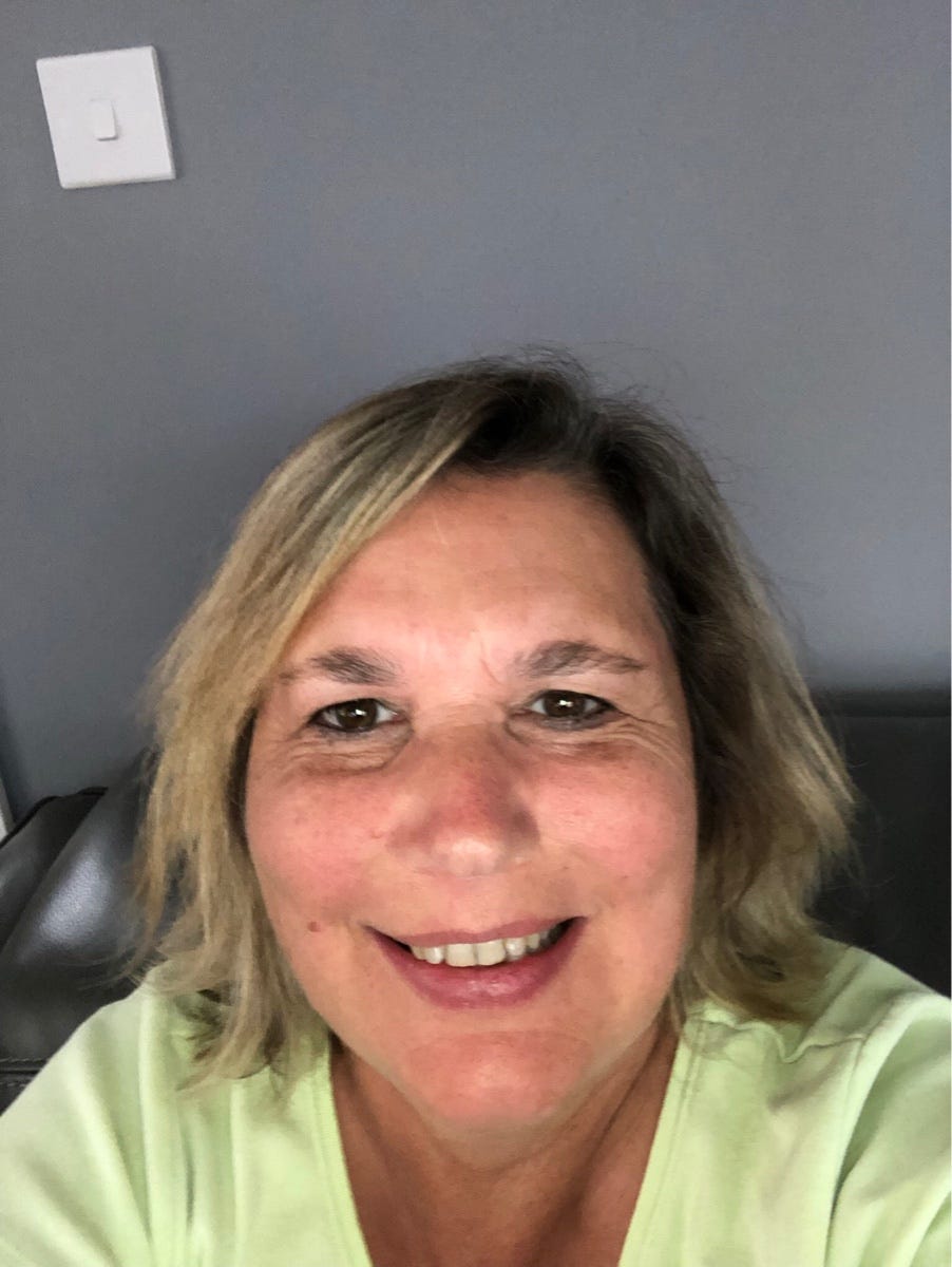 Liz Murphy – Medium