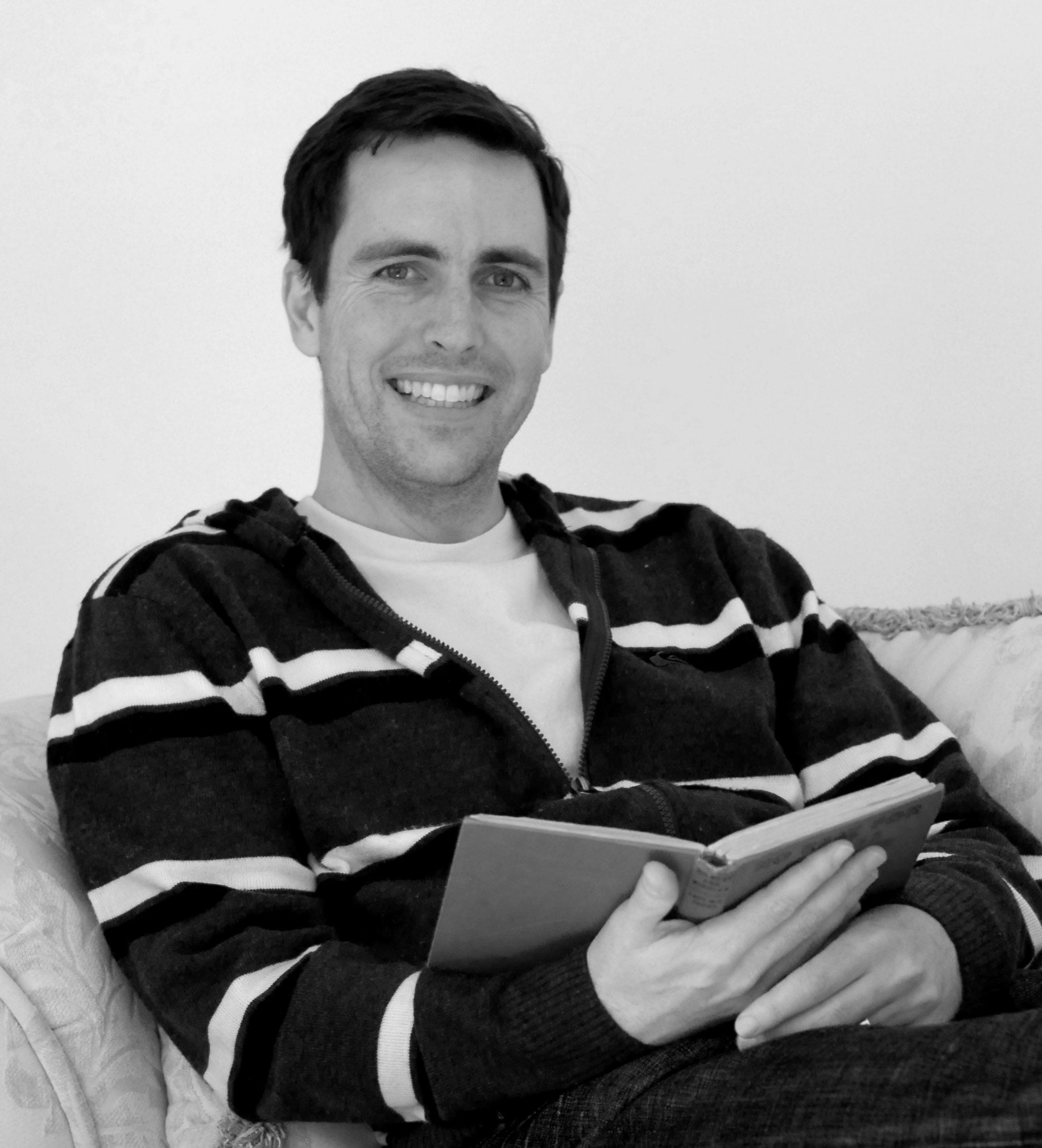 Peter Abela – Medium