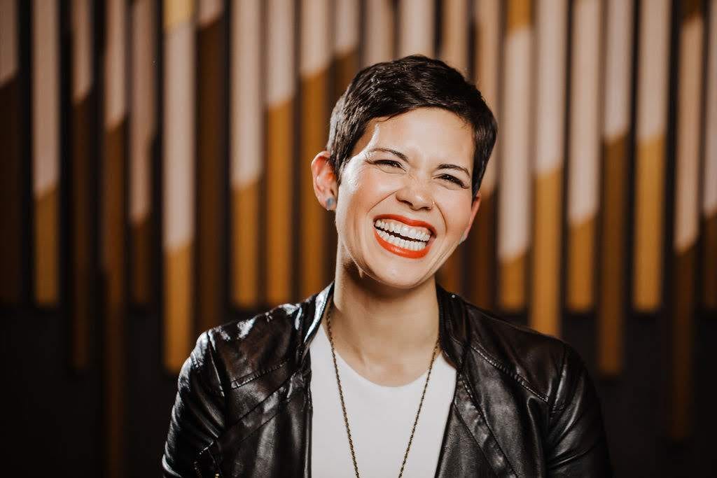 Erica Ballard – Medium