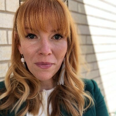 Cali Harris – Medium