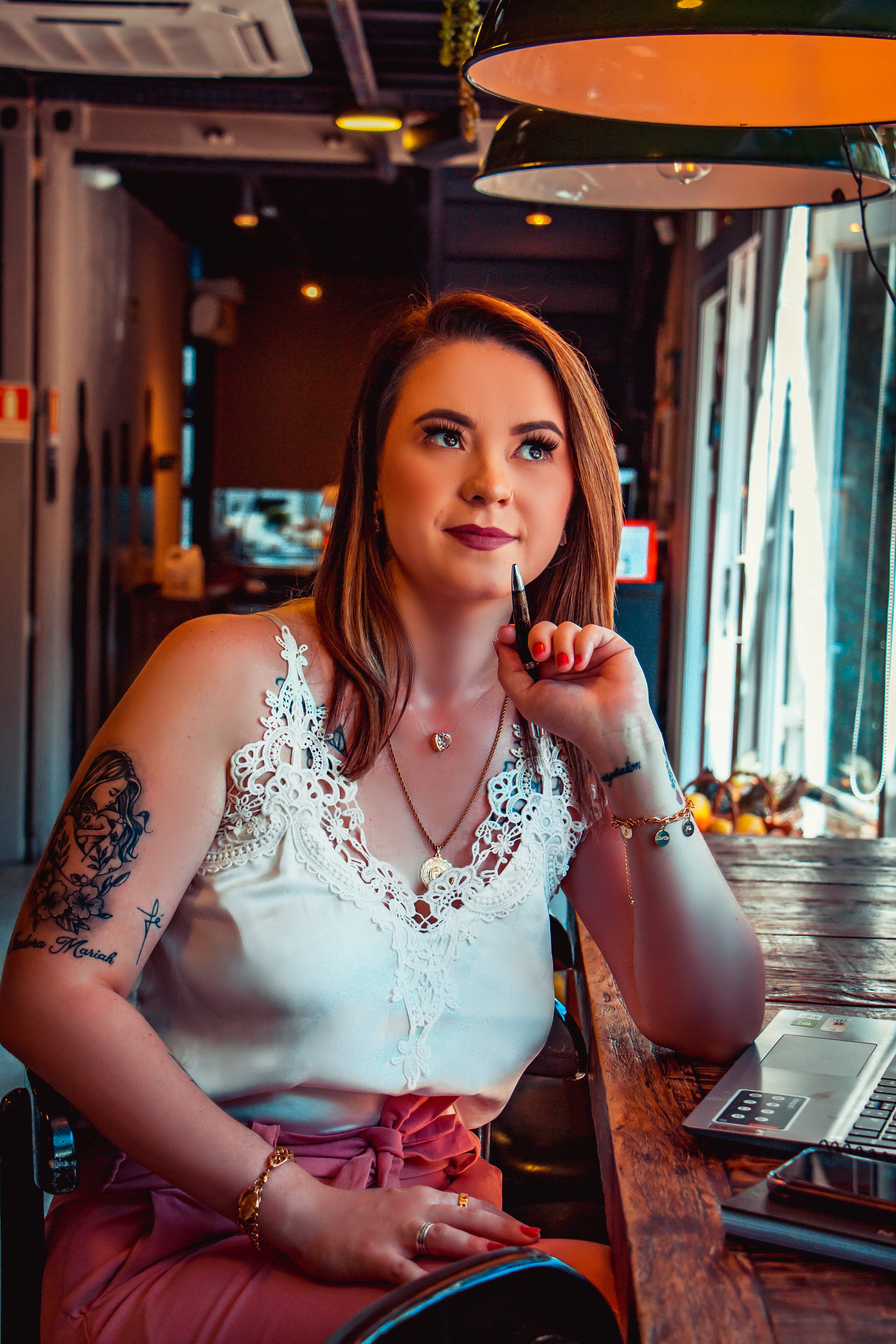 Caroline Leal – Medium