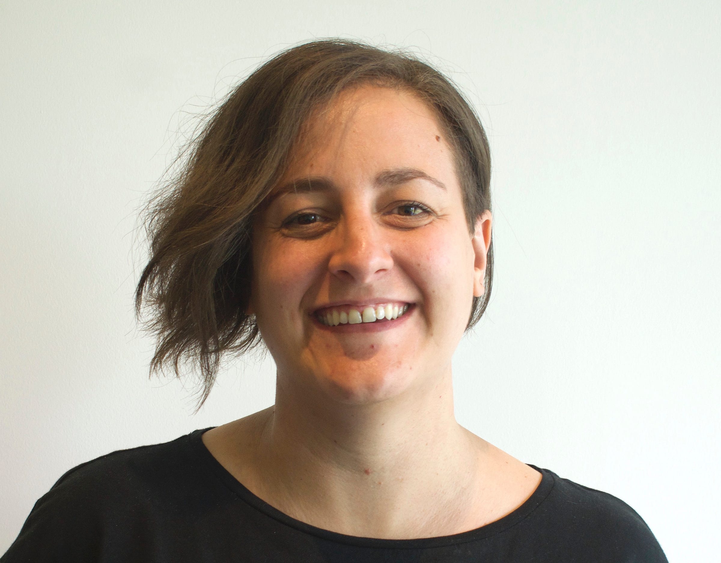 Caroline Clark – Medium