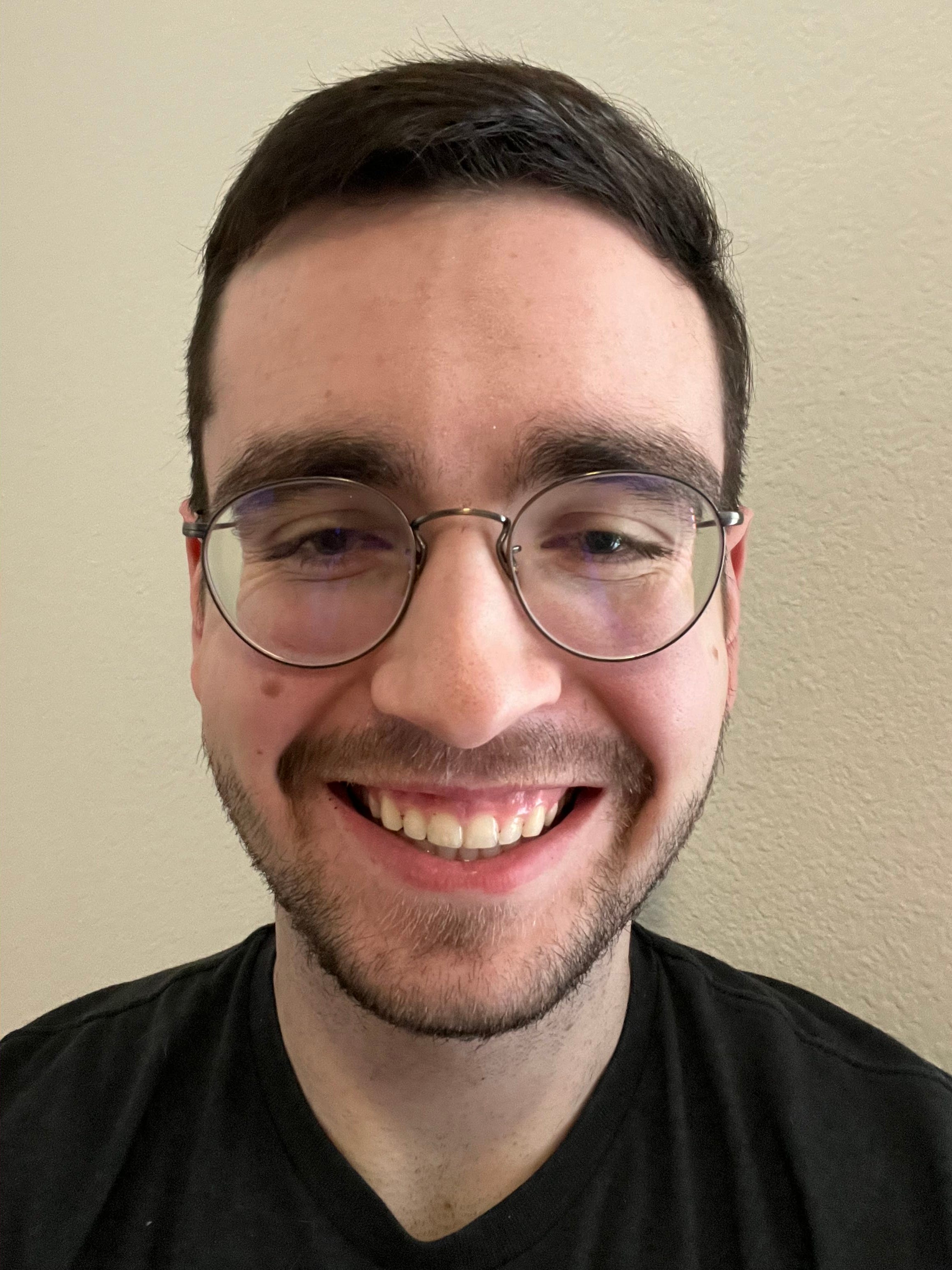 Max Thomas – Medium