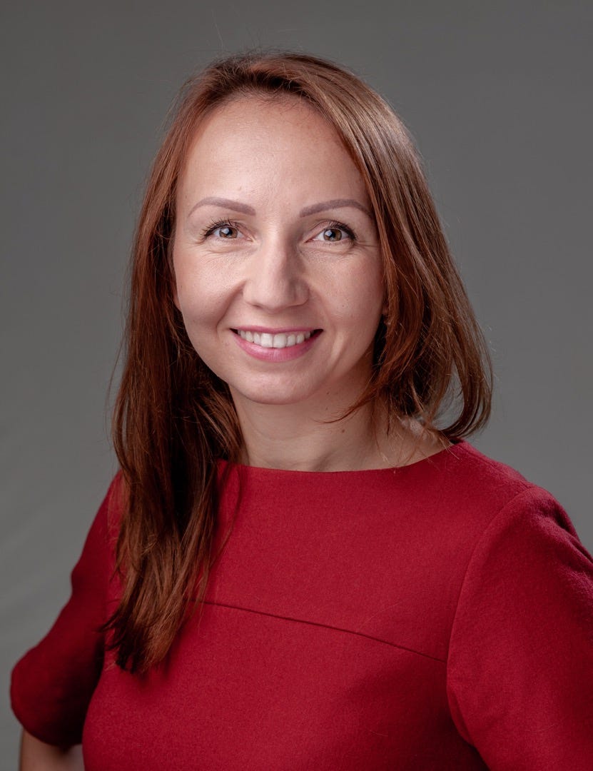 Anna Nikulina – Medium