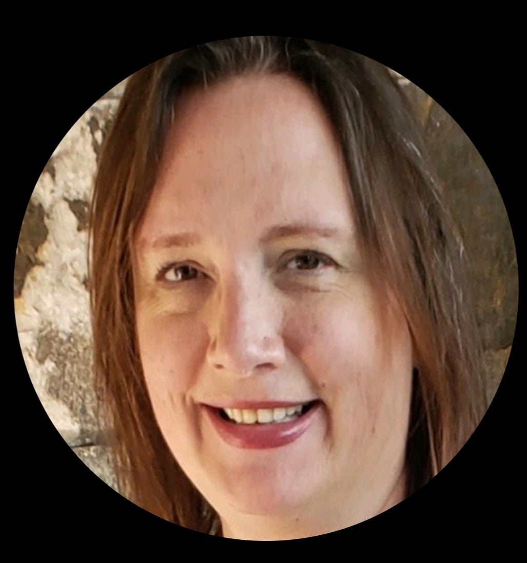 Kathleen Fuller – Medium