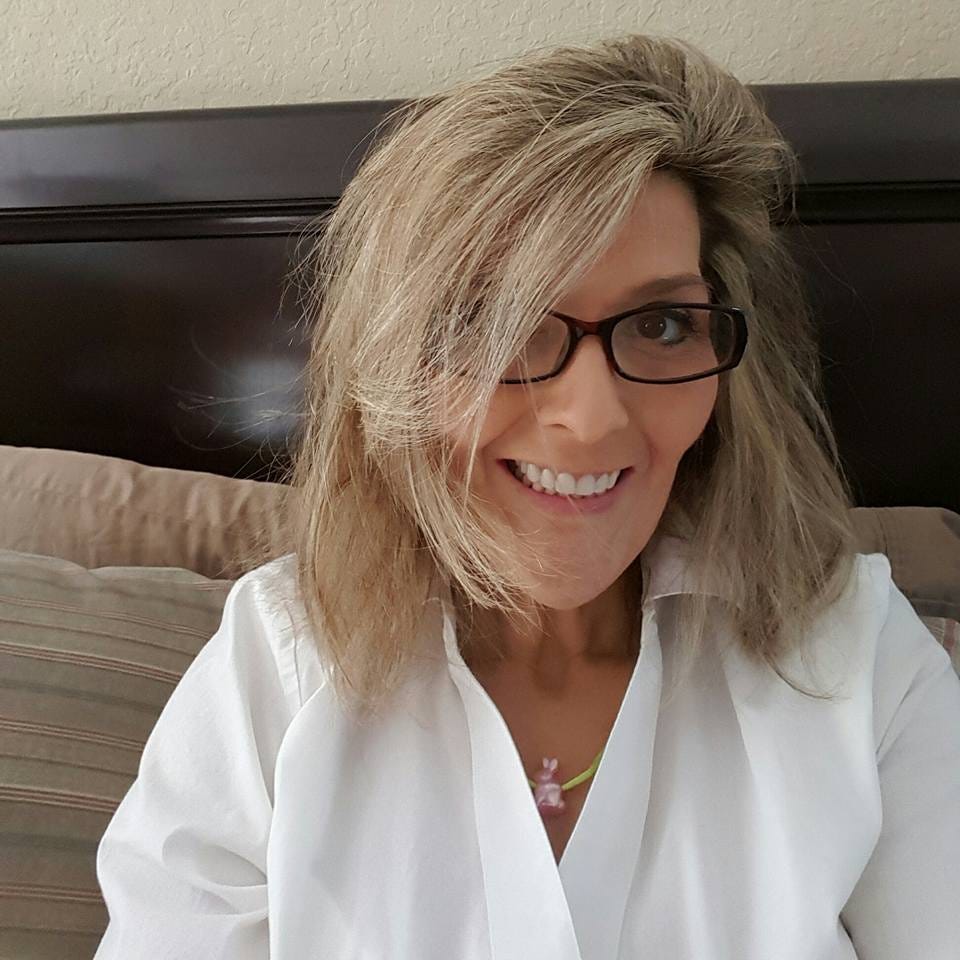 Jennifer Dwyer Lewis – Medium