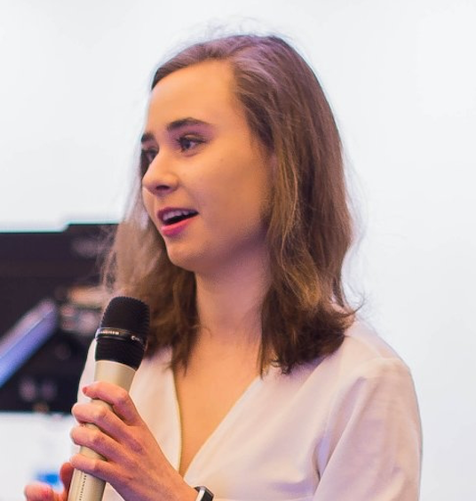Martyna Piotrowska – Medium