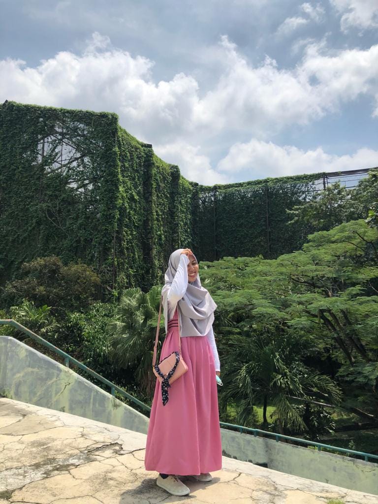 Retno Eri Setyaningseh – Medium
