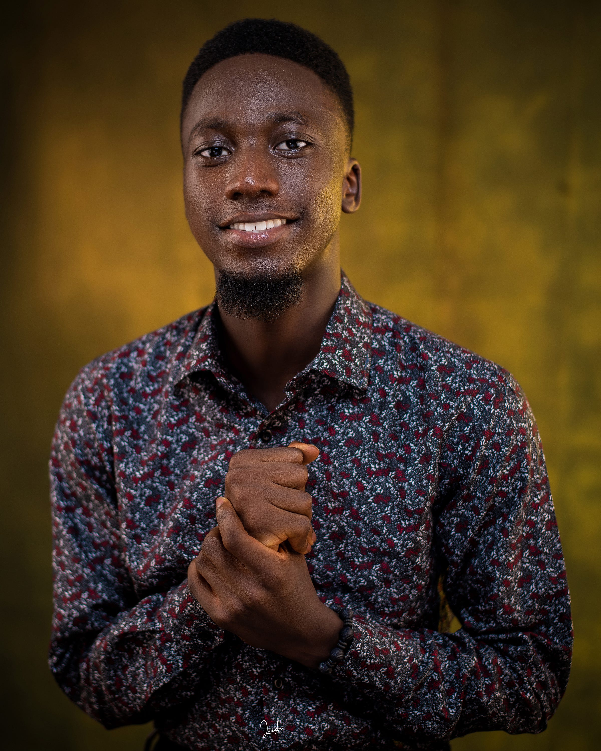Oluade Favour(FAVOURwrites) – Medium