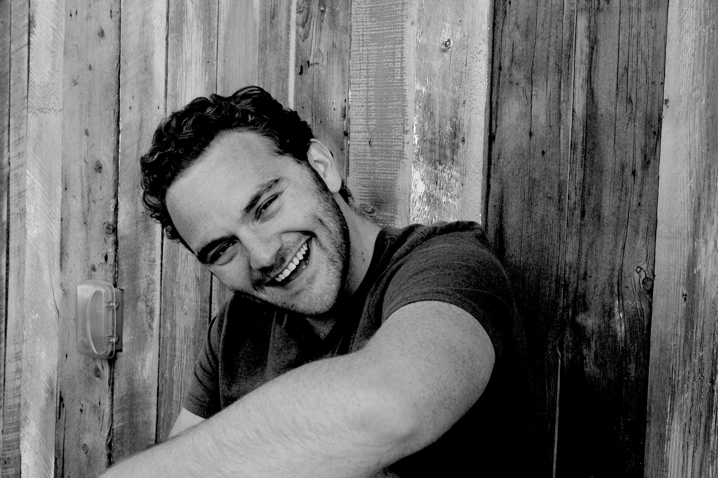 People following Angelo Keely