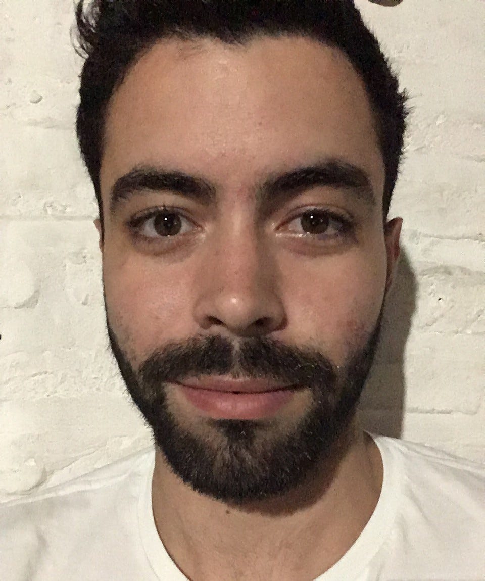 Ivan Belleil – Medium