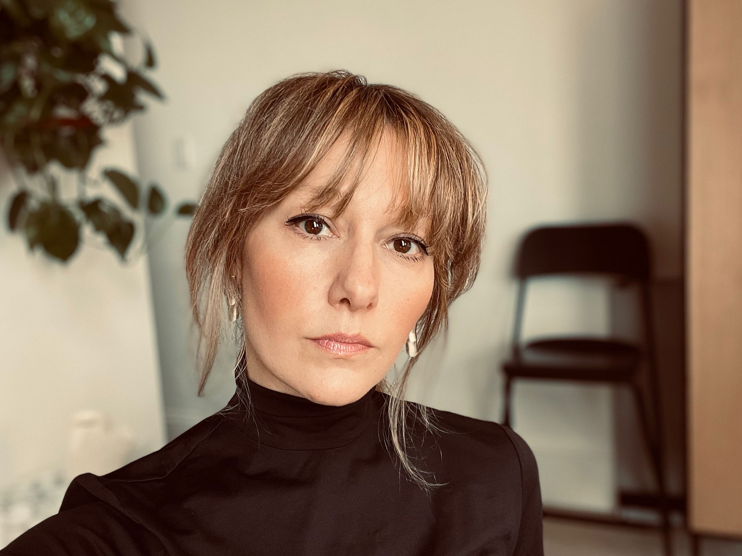 Tara Knight – Medium