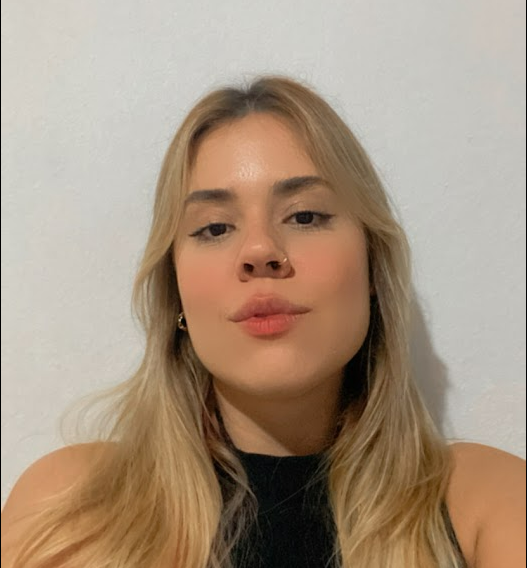 Sara Pires – Medium