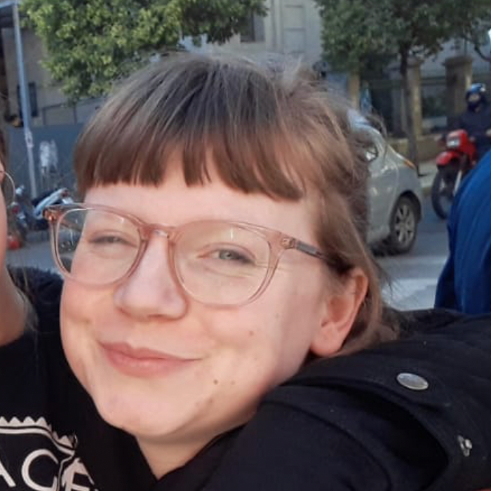 Evie Kennedy – Medium