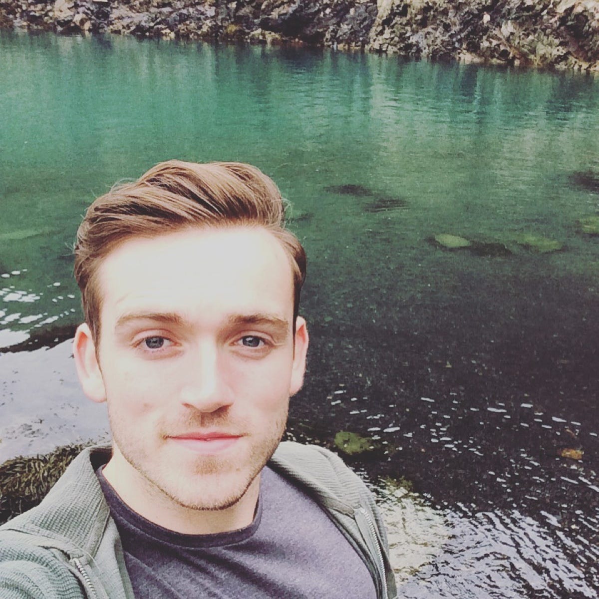 Lee Newbery – Medium