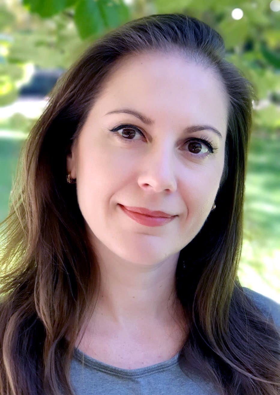 Anca Antoci – Medium