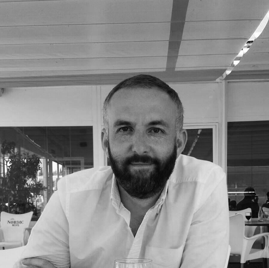 Neil Forrest – Medium