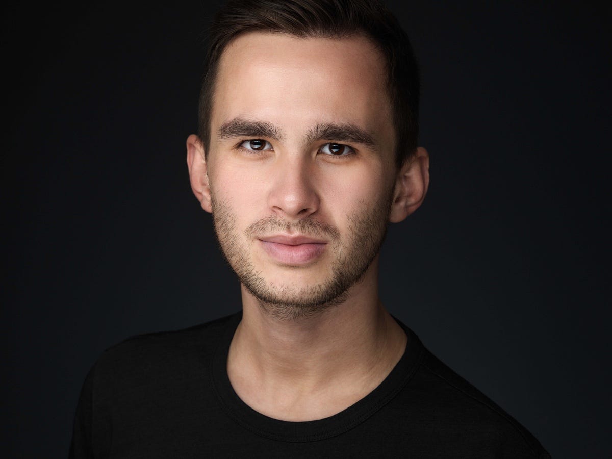 Zack Young – Medium