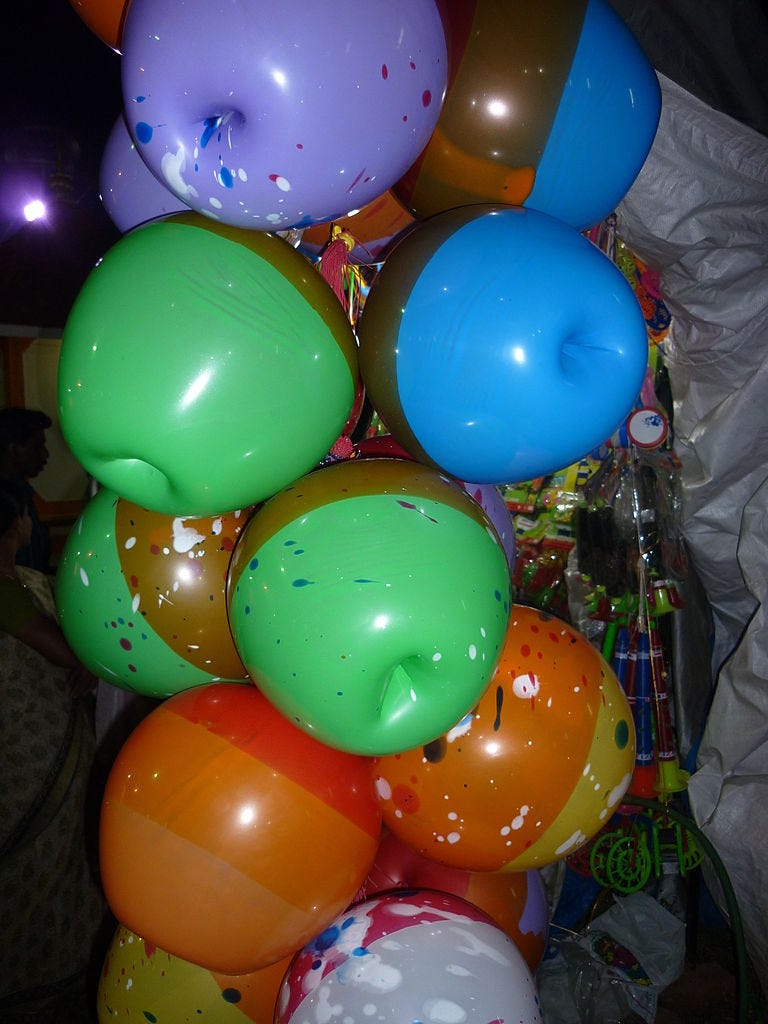 Apple Balloon – Medium