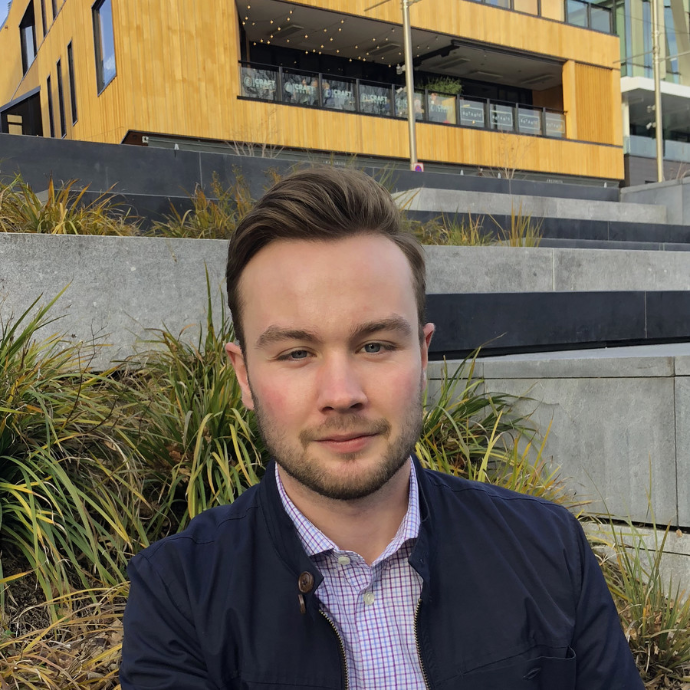 Reuben Woods – Medium