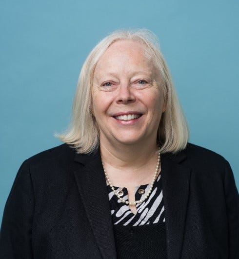 Sally Squires – Medium