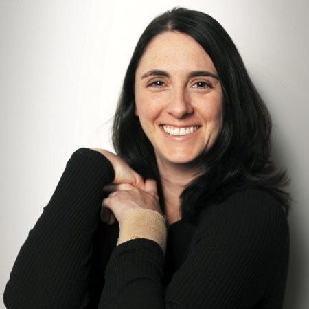 lucy farey-jones – Medium