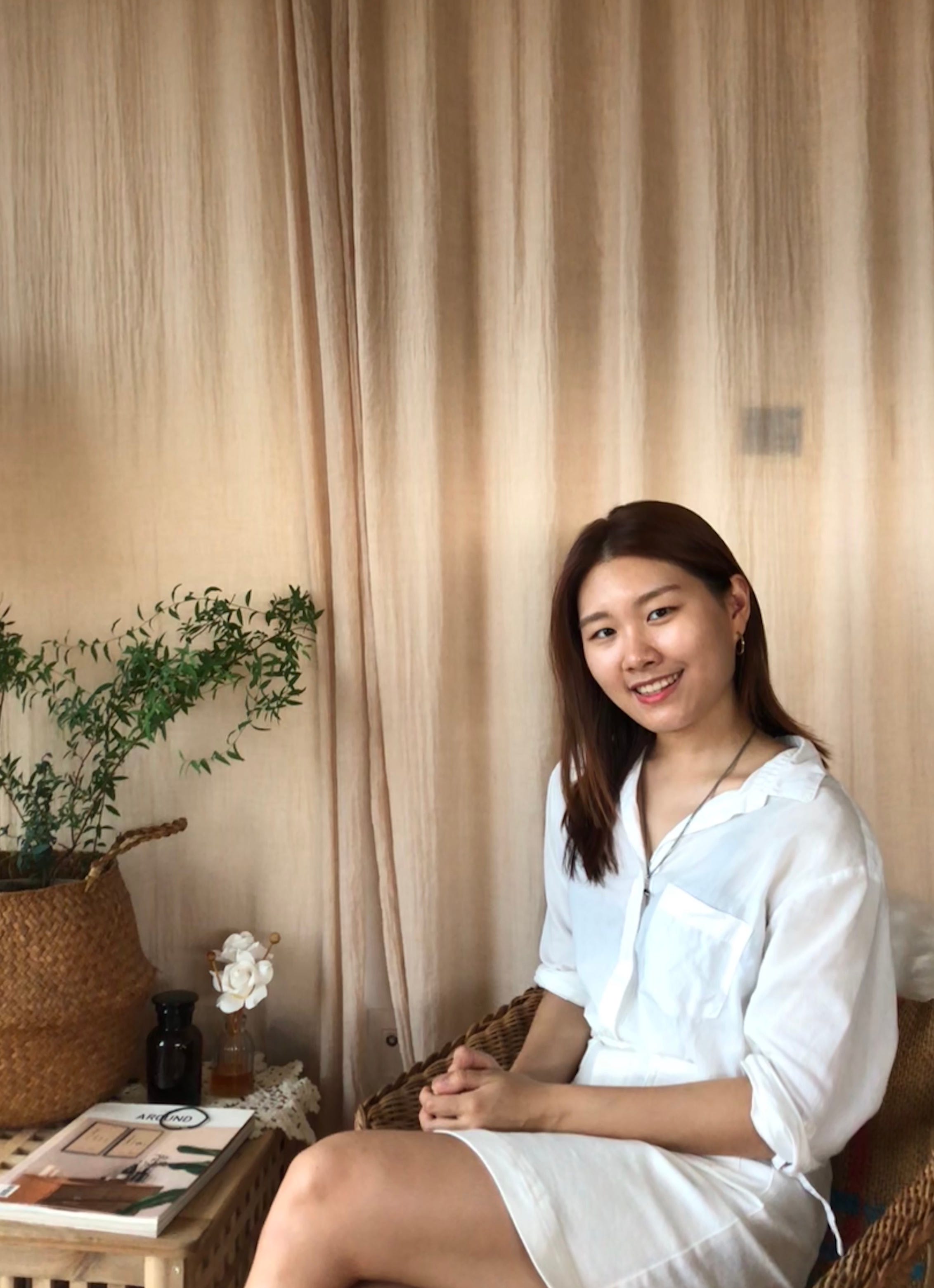 Chloe SunMin Kim – Medium