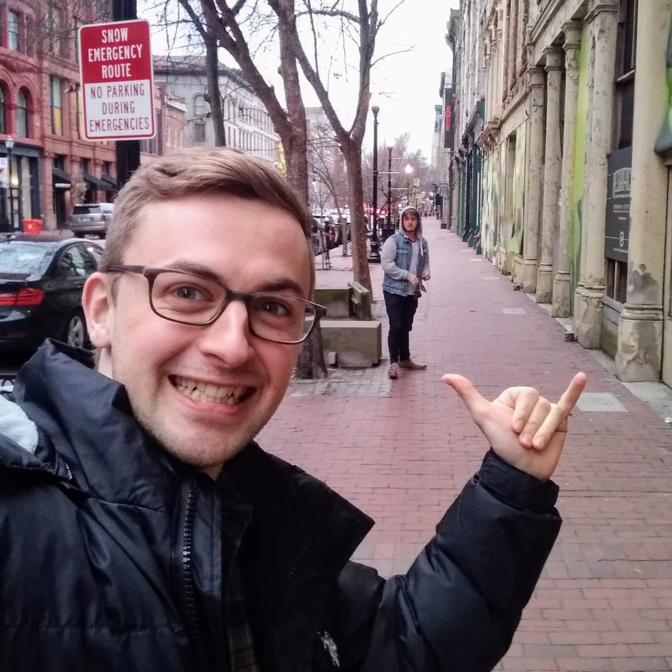 Andrew Blunt – Medium