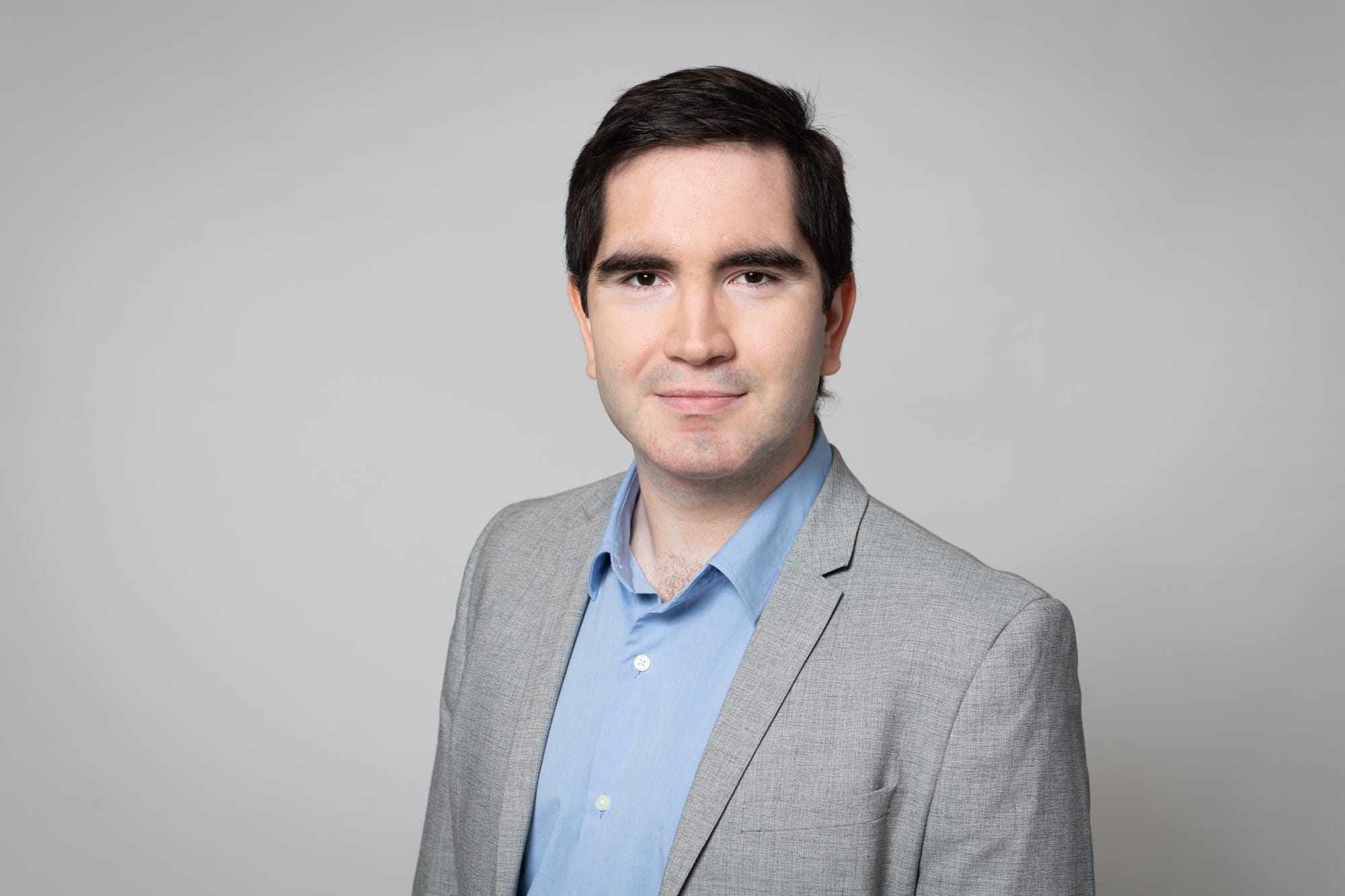 Filip Popescu – Medium