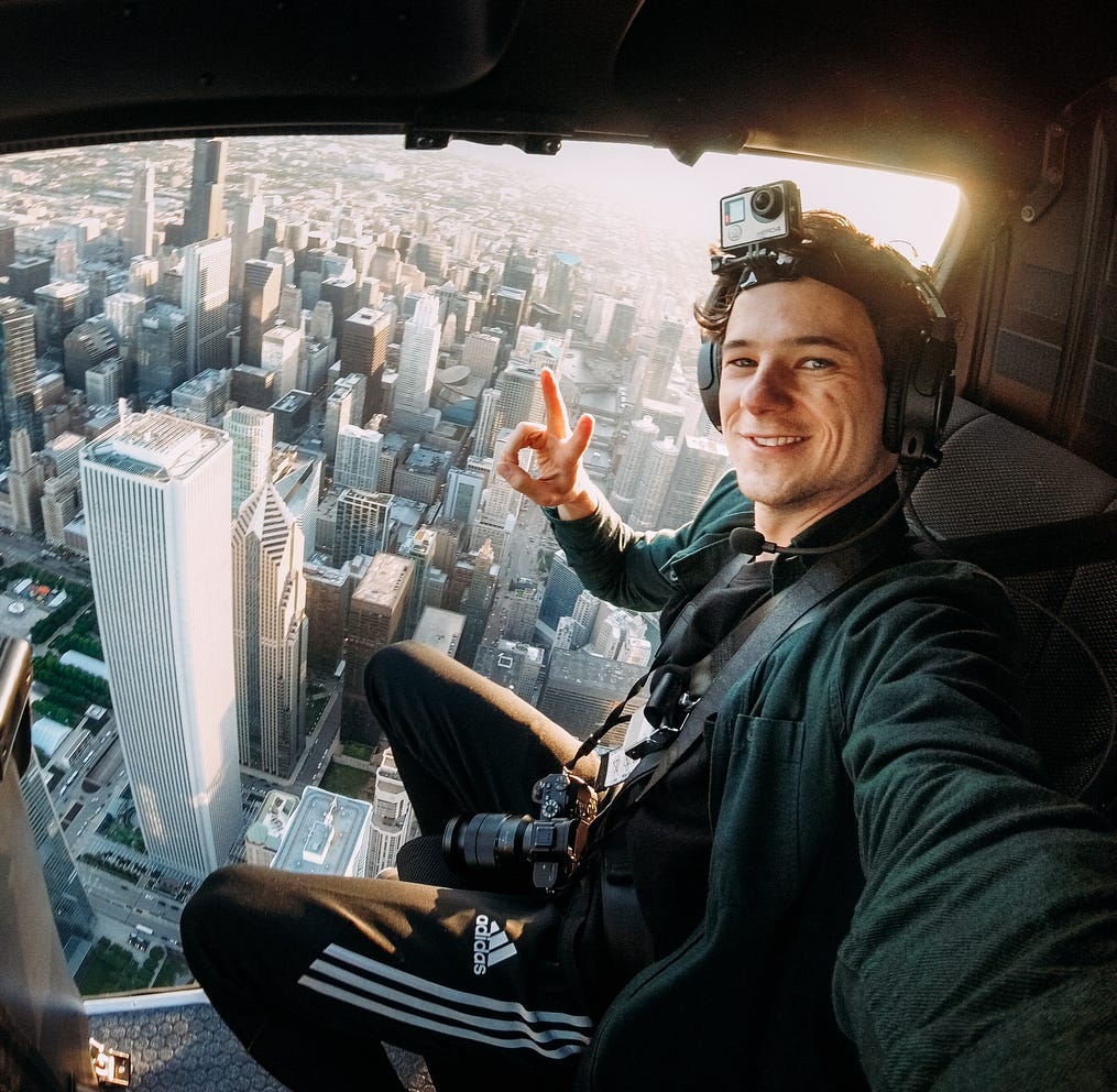 Aaron Weiss – Medium