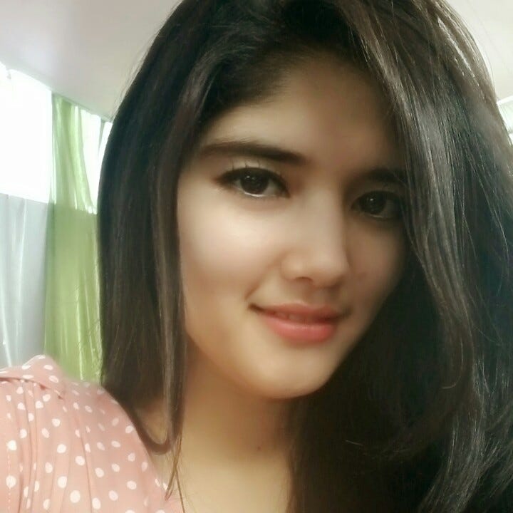 Claudia kellie – Medium