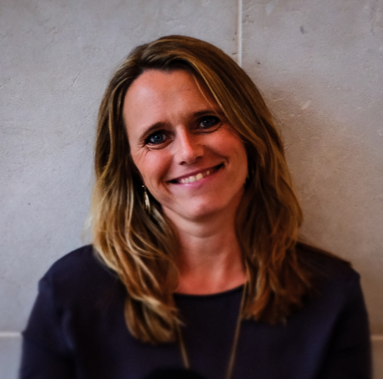 Gitte Winter Graugaard – Medium