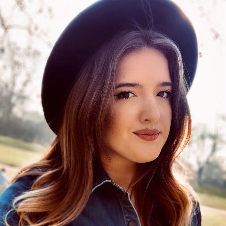 Jessica Garrison – Medium