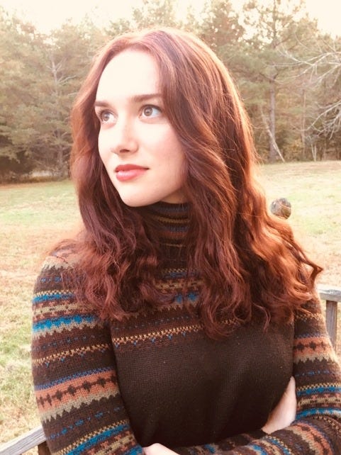 Kyra Thompson – Medium