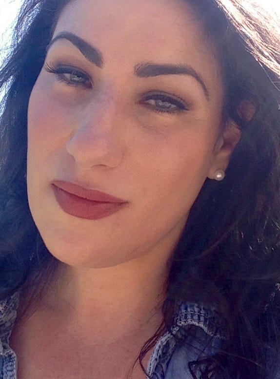 Lisa Linder – Medium