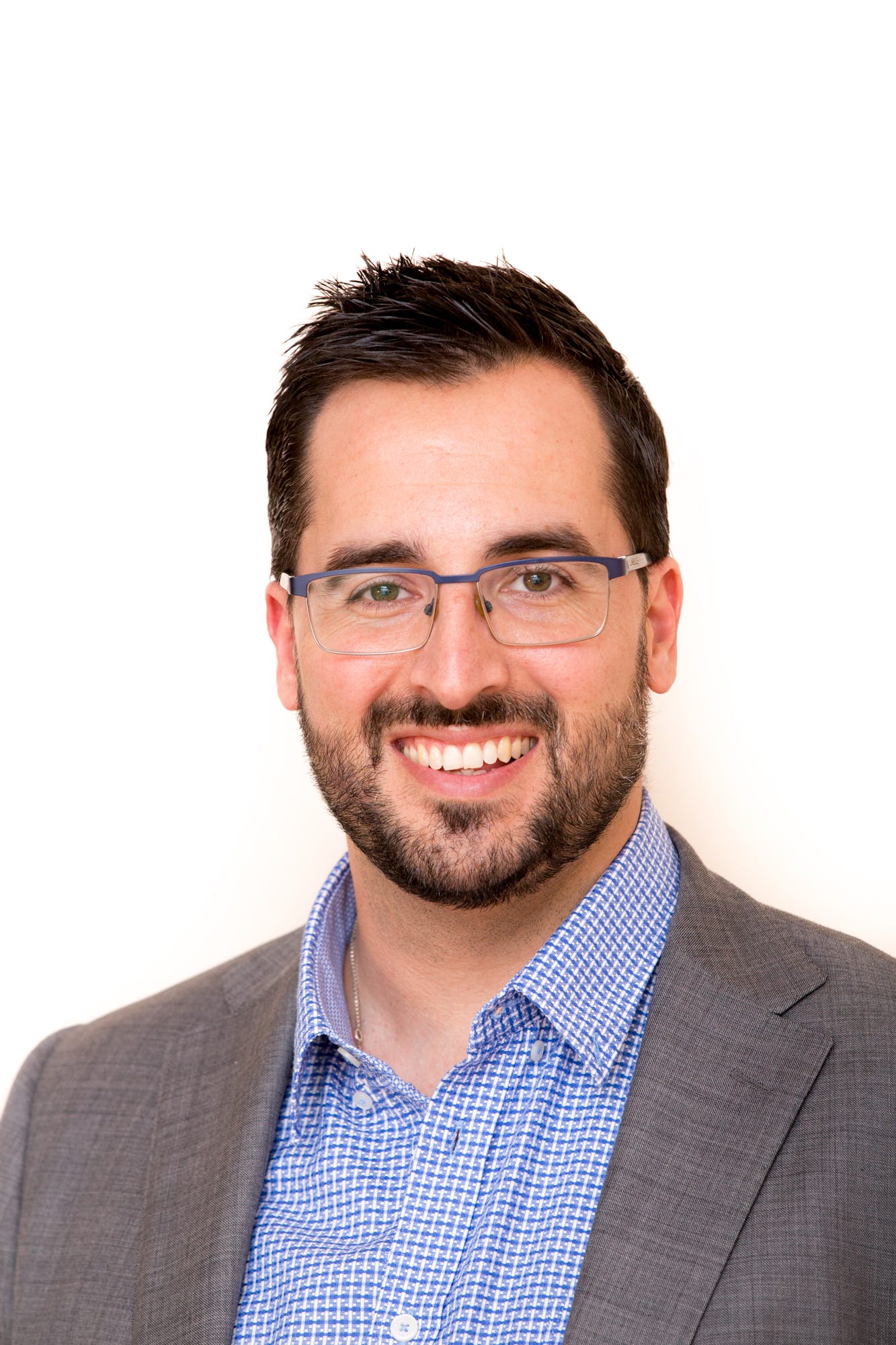 Nick Stamatiou – Medium