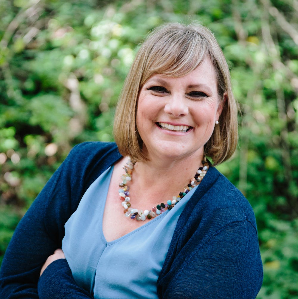 Laura Van Tyne – Medium