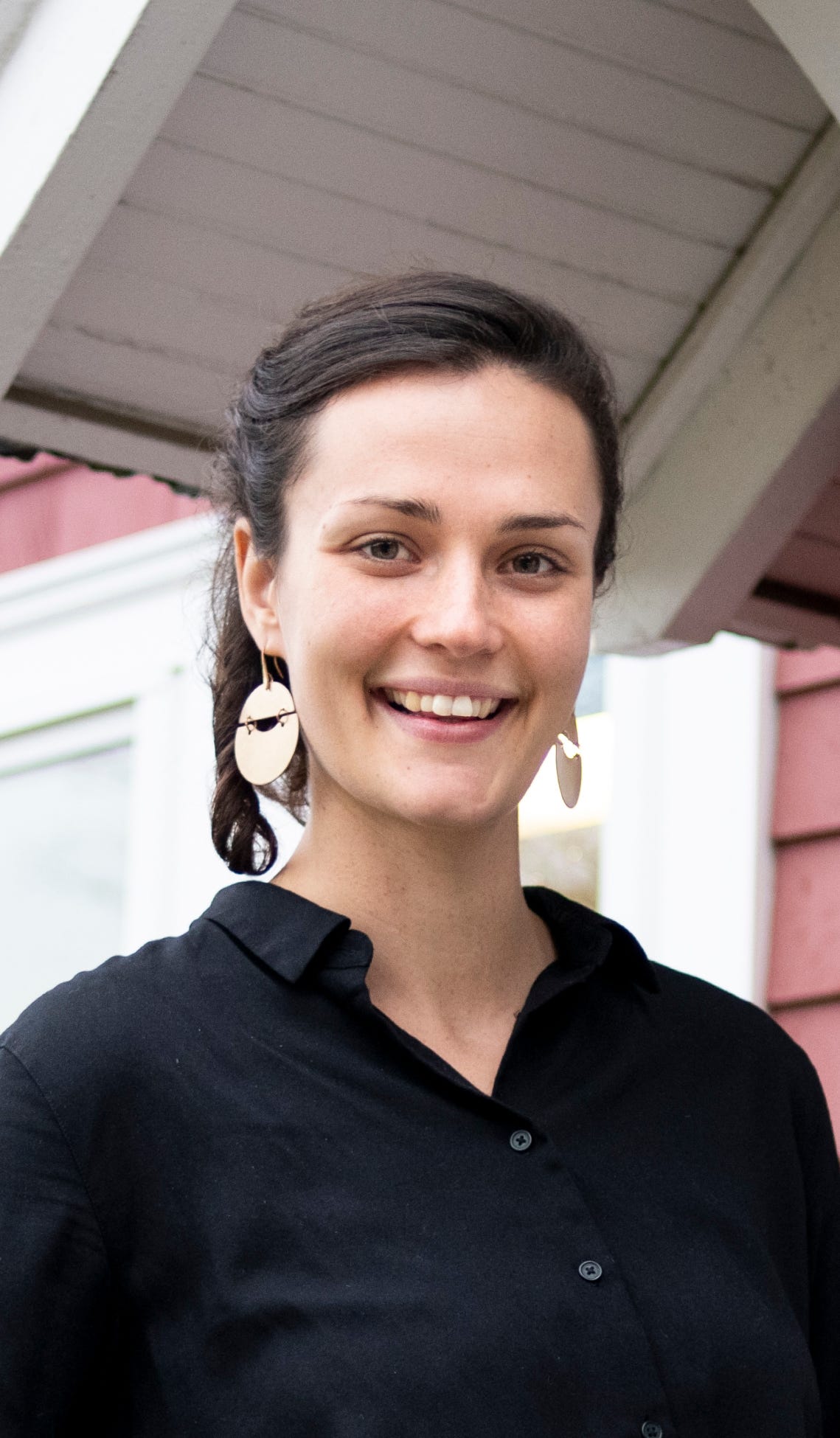Zoë Ackerman – Medium