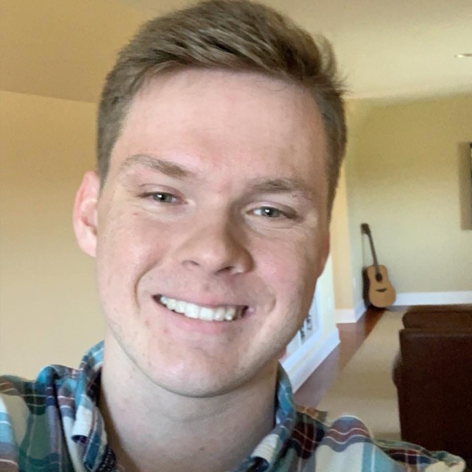 Jonathan Lyon – Medium