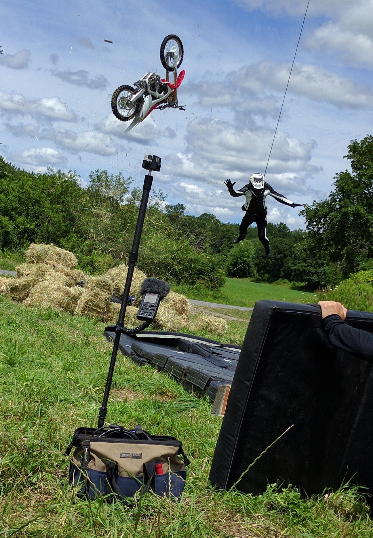 How to shoot/direct 360 video alongside a network TV show