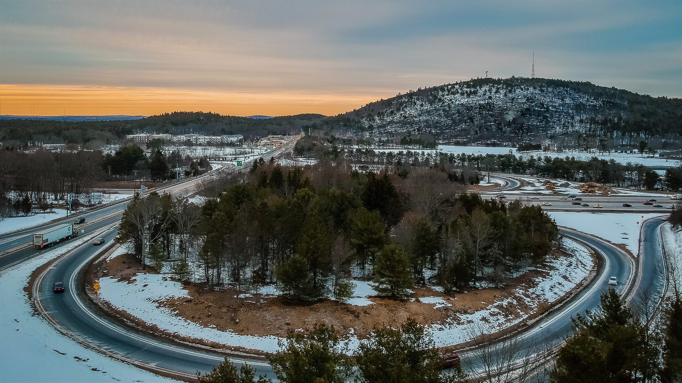 The Great Blue Hill of Massachusetts | by J. Finley | SNAPSHOTS | Medium