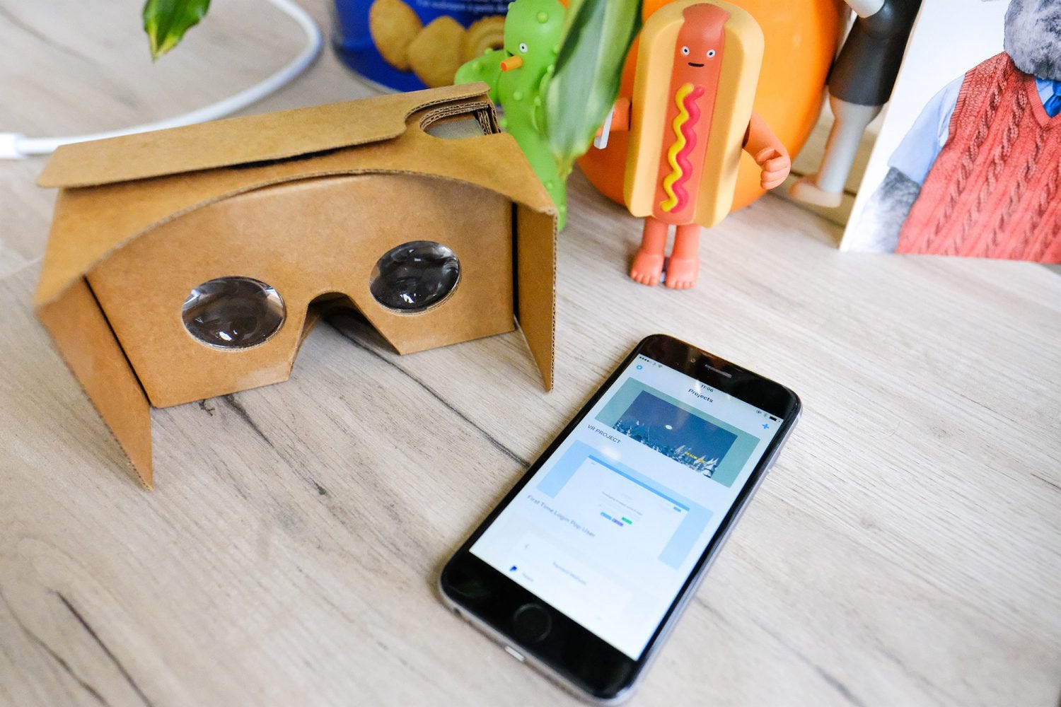 VR Prototyping with Marvel. by Maxime De Greve, Designer &… | by Marvel ...