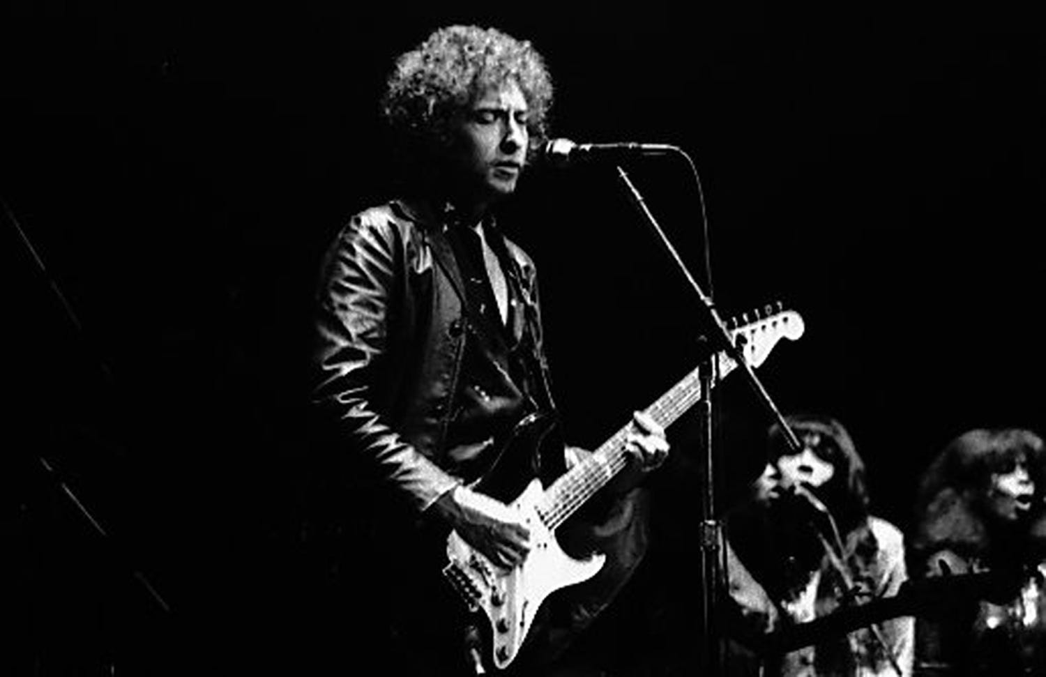 Bob Dylan still going strong at 80 | by David Acaster | The Riff | May ...